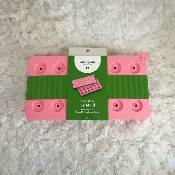 kate spade | Kitchen | Kate Spade New York X Target Strawberry Ice Cube ...